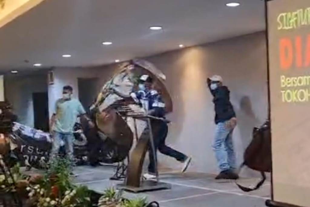 Tersangka Pembubaran Diskusi FTA di Kemang Ngaku Dapat Orderan, Apa ...